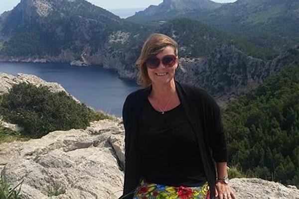 Supporters meet the scientists at Plymouth – Brain Tumour Research