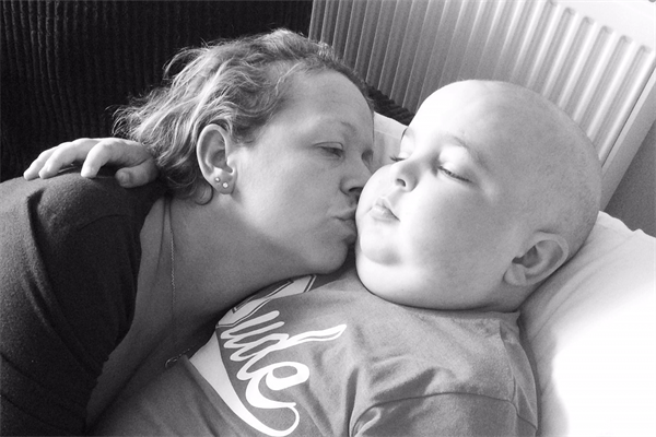 Family launches video appeal to support petition – Brain Tumour Research