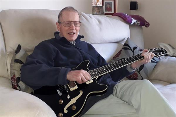Concert to honour guitarist lost to brain tumour – Brain Tumour Research